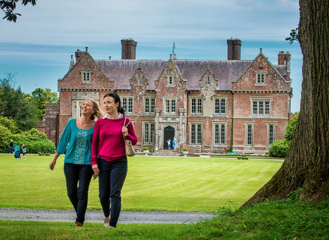 Gorey - Turning Wood & The Golf Clubs - Visit Wexford